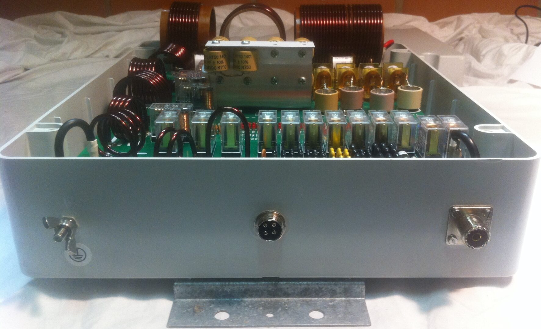 JC-5 Automatic Antenna Tuner. 4Kwatt PEP – HAMRADIO