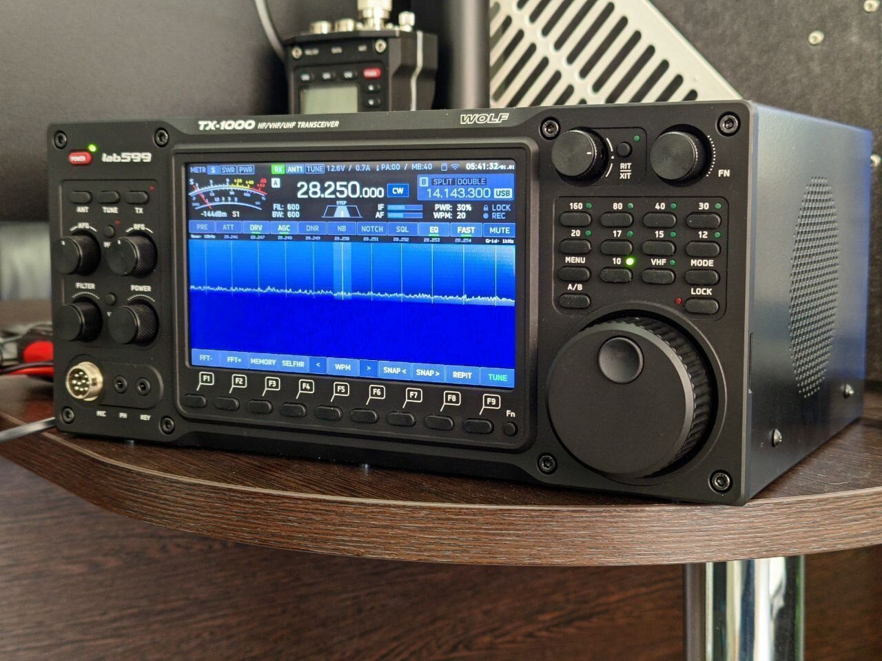 Lab599 TX-1000 HF, VHF & UHF SDR Transceiver – HAMRADIO